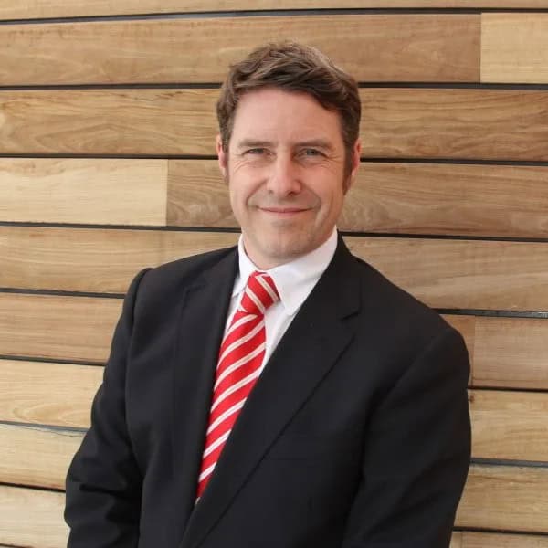 ELEVATE Series 2025 with Brian Mac Mahon - Amber Vilhauer